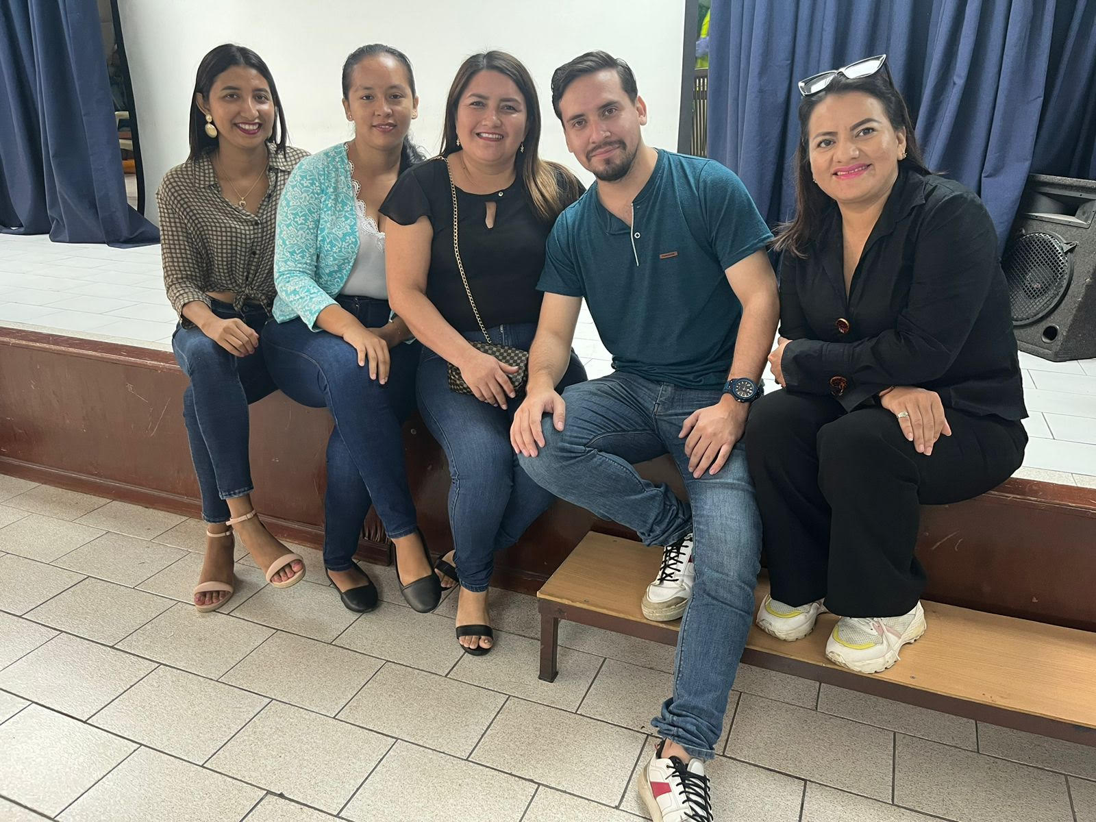 Graduados – VinculaAITEC